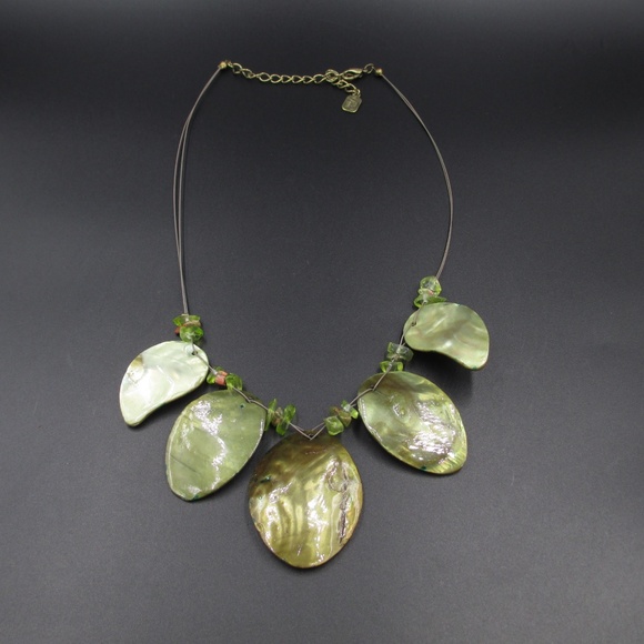Jewelry | Vintage 19 Inch Green Sea Shell Necklace | Poshmark
